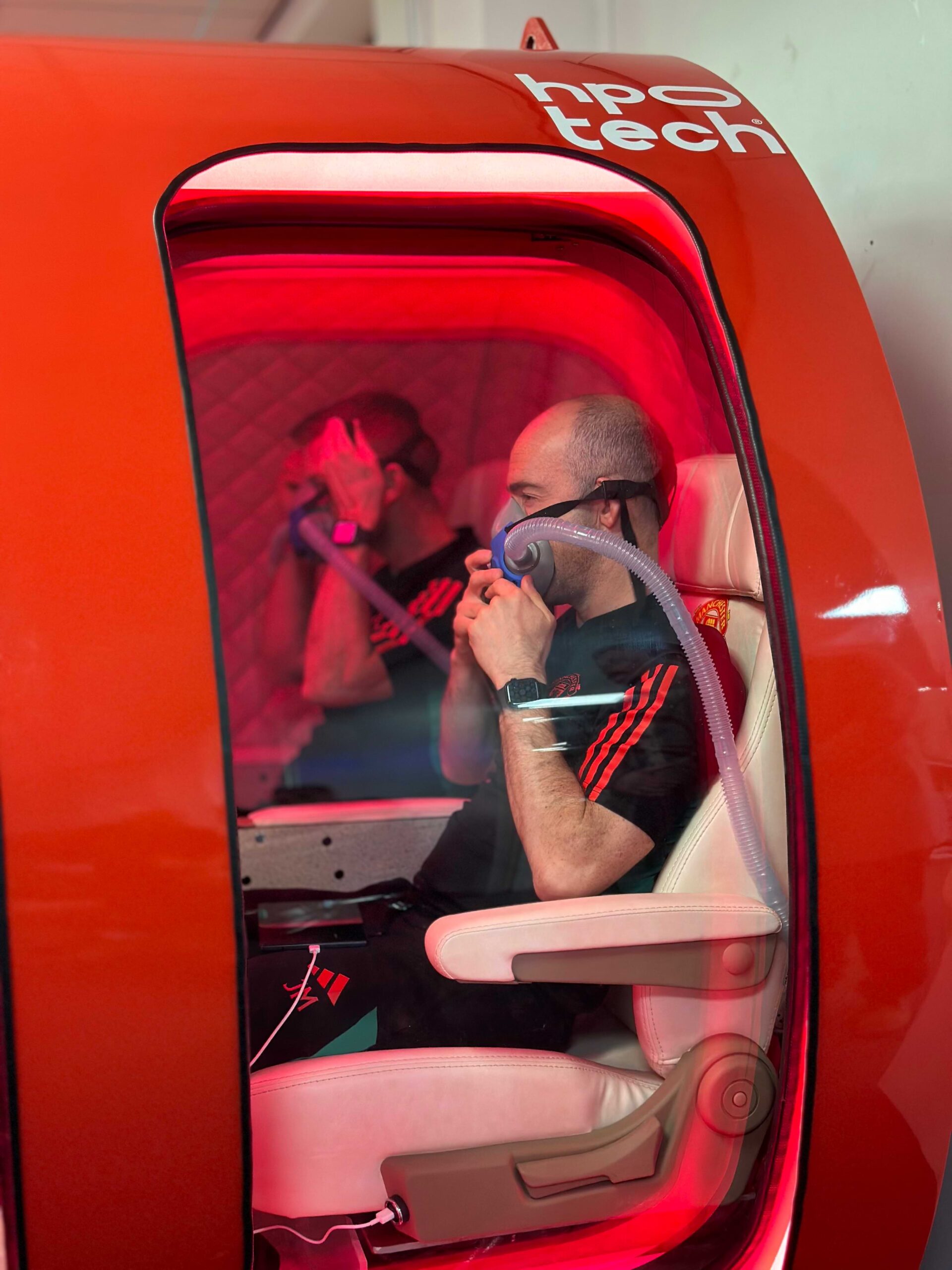 MEDITERRANEAN - 4 seater hyperbaric chamber for sports recovery with HBOT